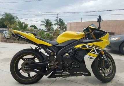 2006 Yamaha YZF-R1 Motorcycles for Sale - Motorcycles on Autotrader